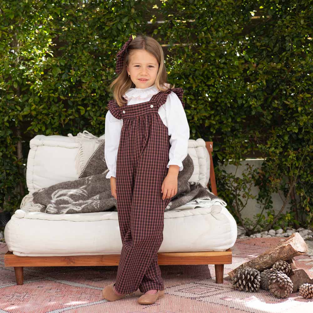 Girls Overalls with Gingham Pattern and Ruffled Shoulder Detail – Pukatuka